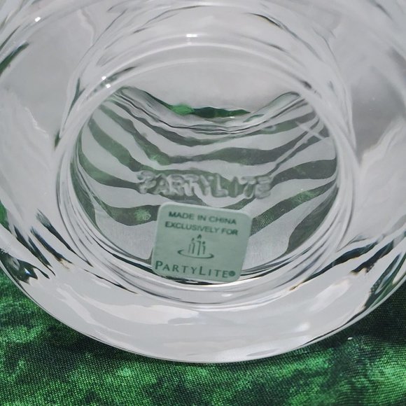 PartyLite | Accents | 2 Partylite Frosted Waves Crystal Tealigh Votive ...